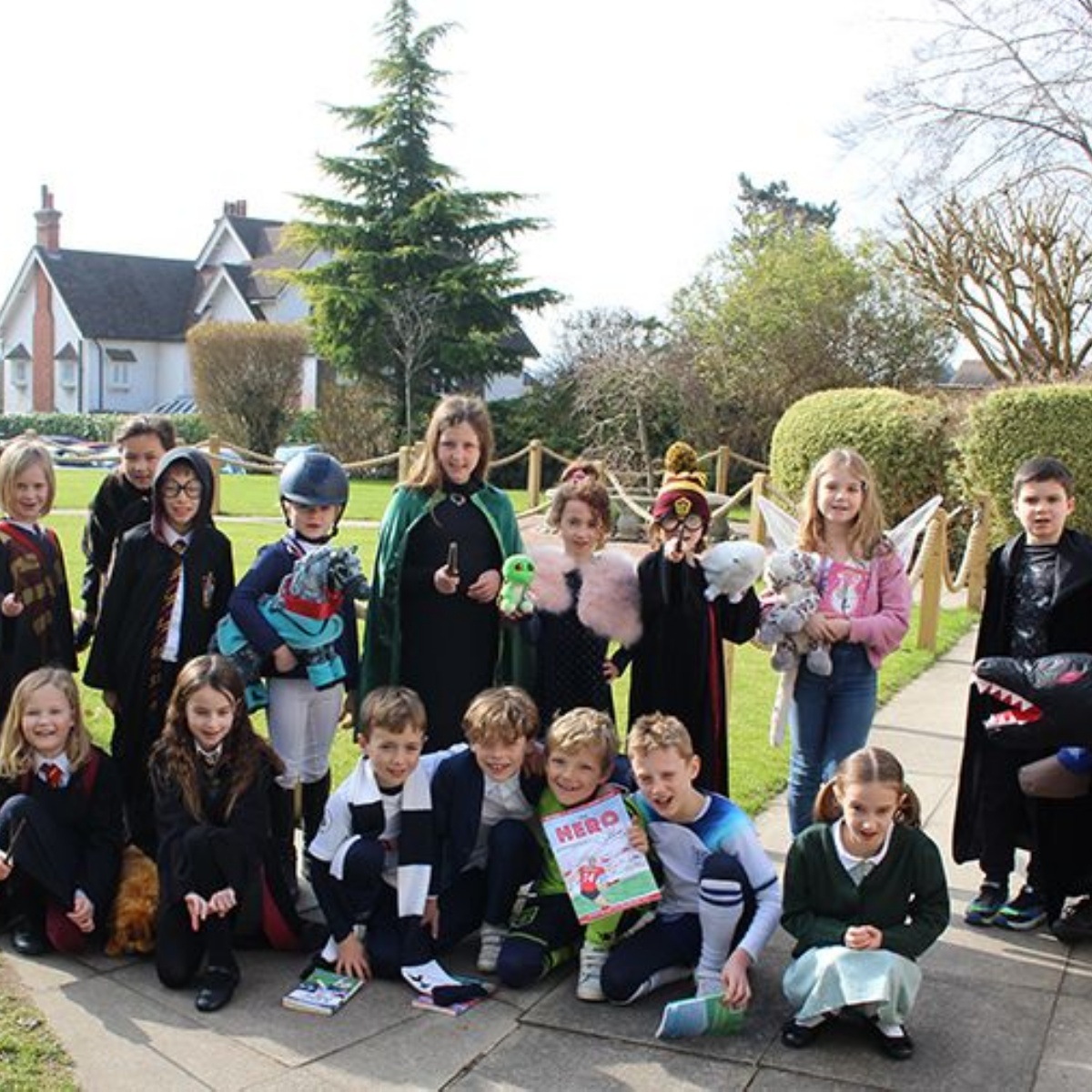 Russell House - Songs and storytelling