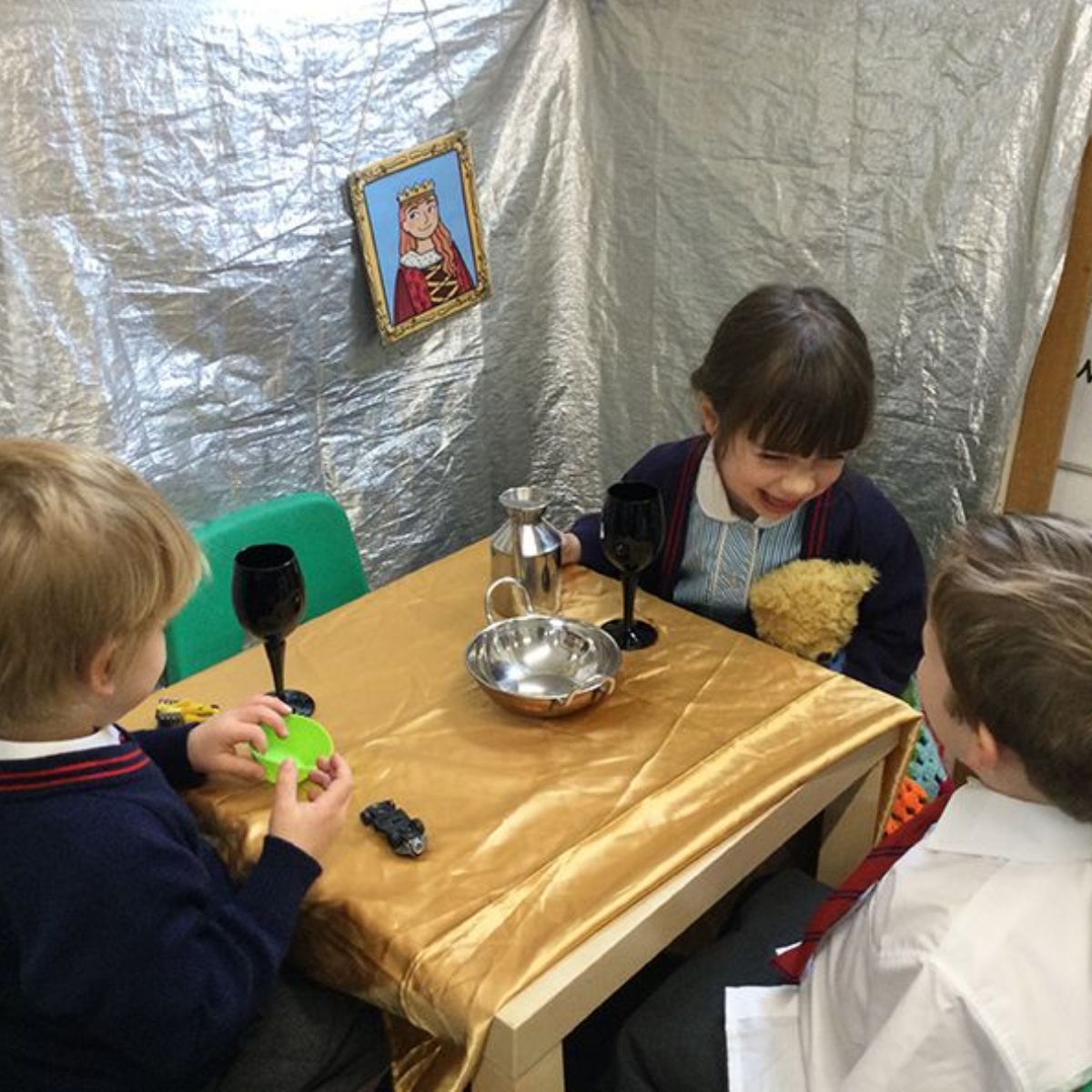 Russell House - A week fit for a king or queen